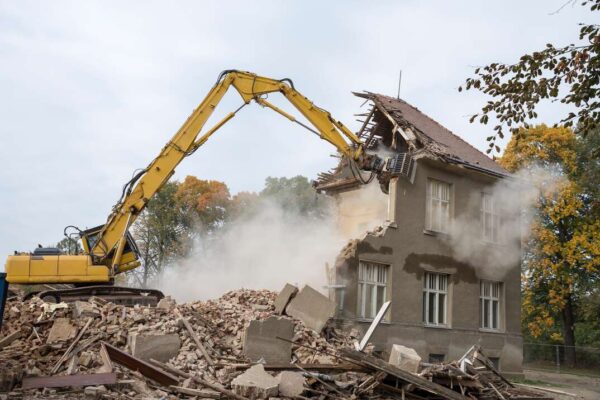 Concrete Demolition Cost: Factors & Estimates for 2025