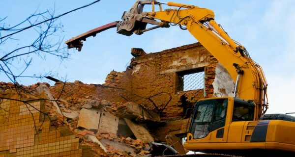 Concrete Demolition Cost: Factors & Estimates for 2025